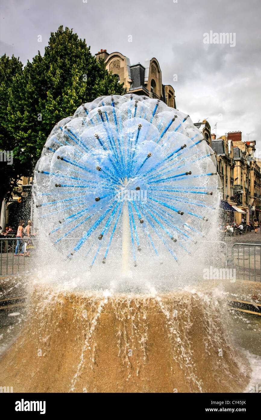 Place Drouet d'Erlon 'Pusteblume' Solidarity Fountain Reims France ...