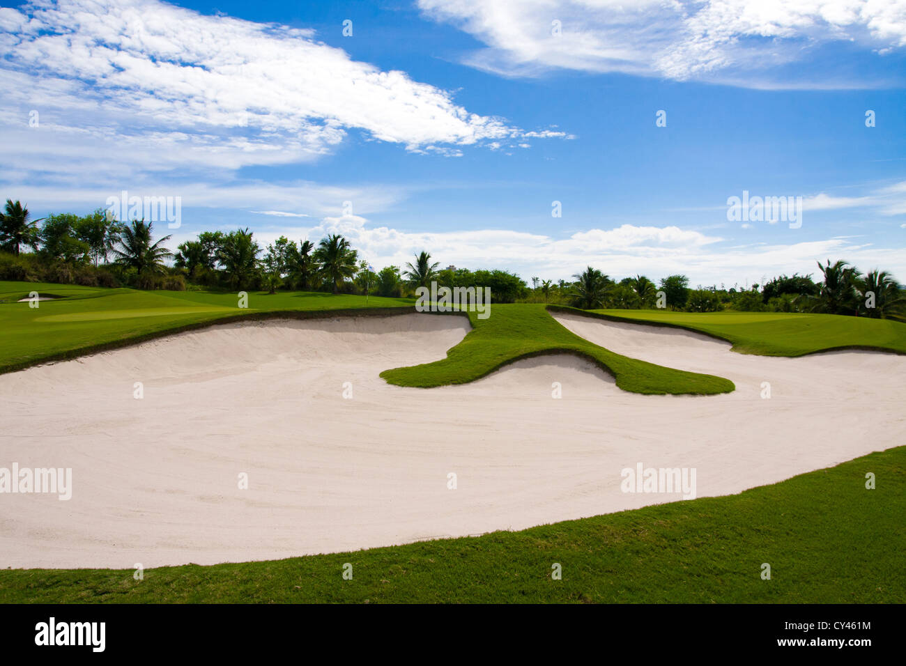 Sand bunker hi-res stock photography and images - Alamy