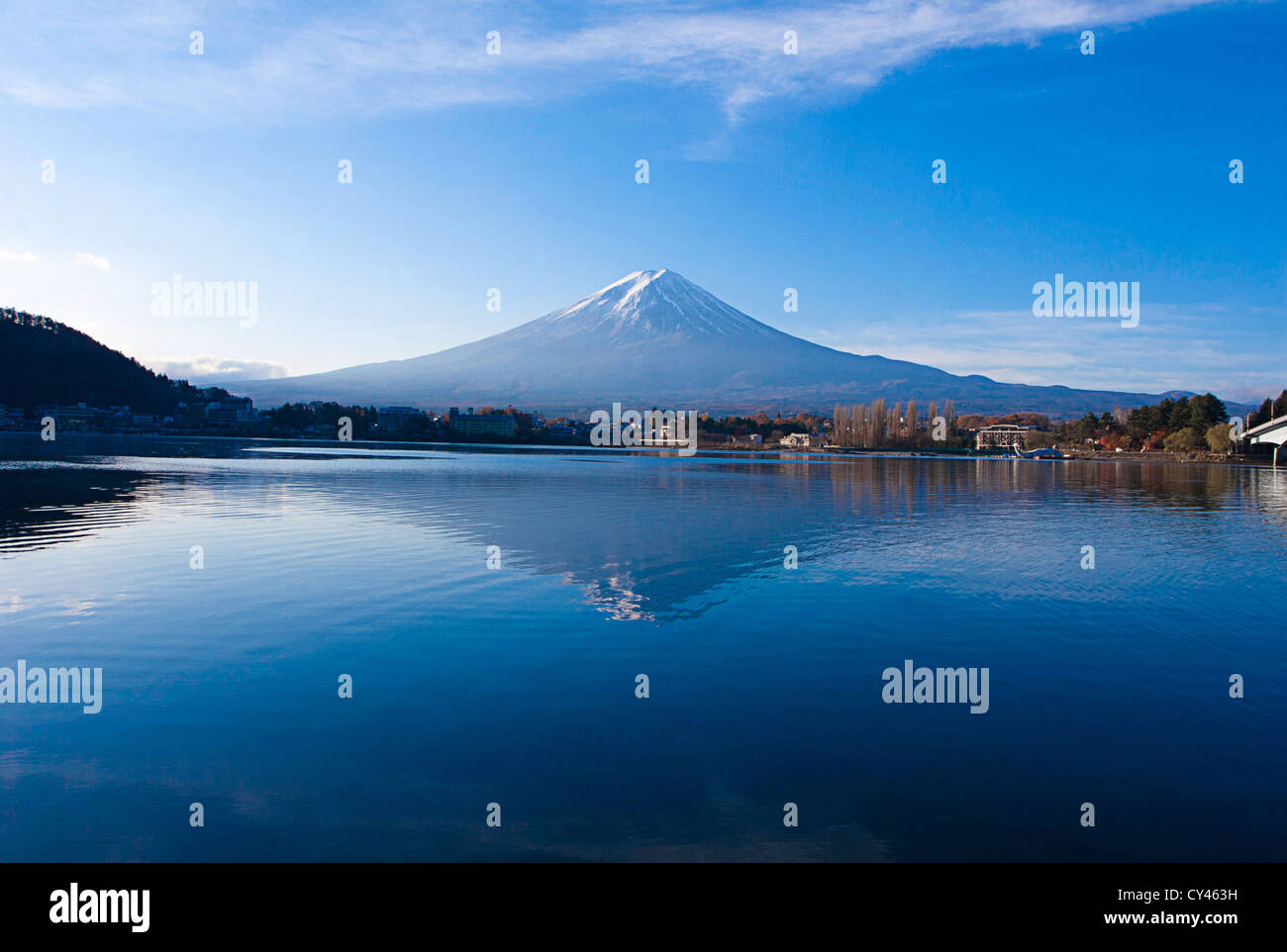 The most beautiful scenery of Volcano Mt Fuji in autumn Stock Photo - Alamy