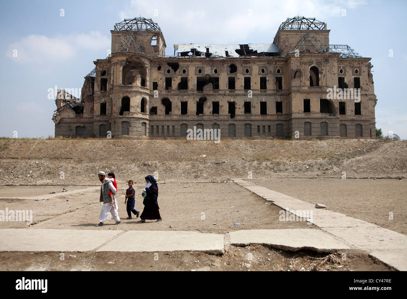 Darul Aman palace, kabul, Afghanistan Stock Photo - Alamy