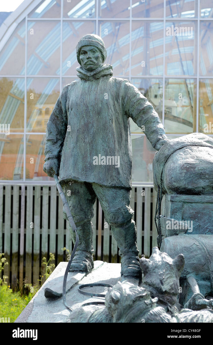 STATUE OF HELMER HANSSEN IN TROMSO. NORWAY. SCANDINAVIA Stock Photo - Alamy