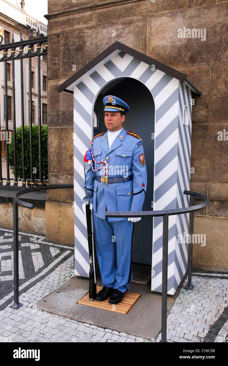 Castle guard outside his sentry box hi-res stock photography and images ...