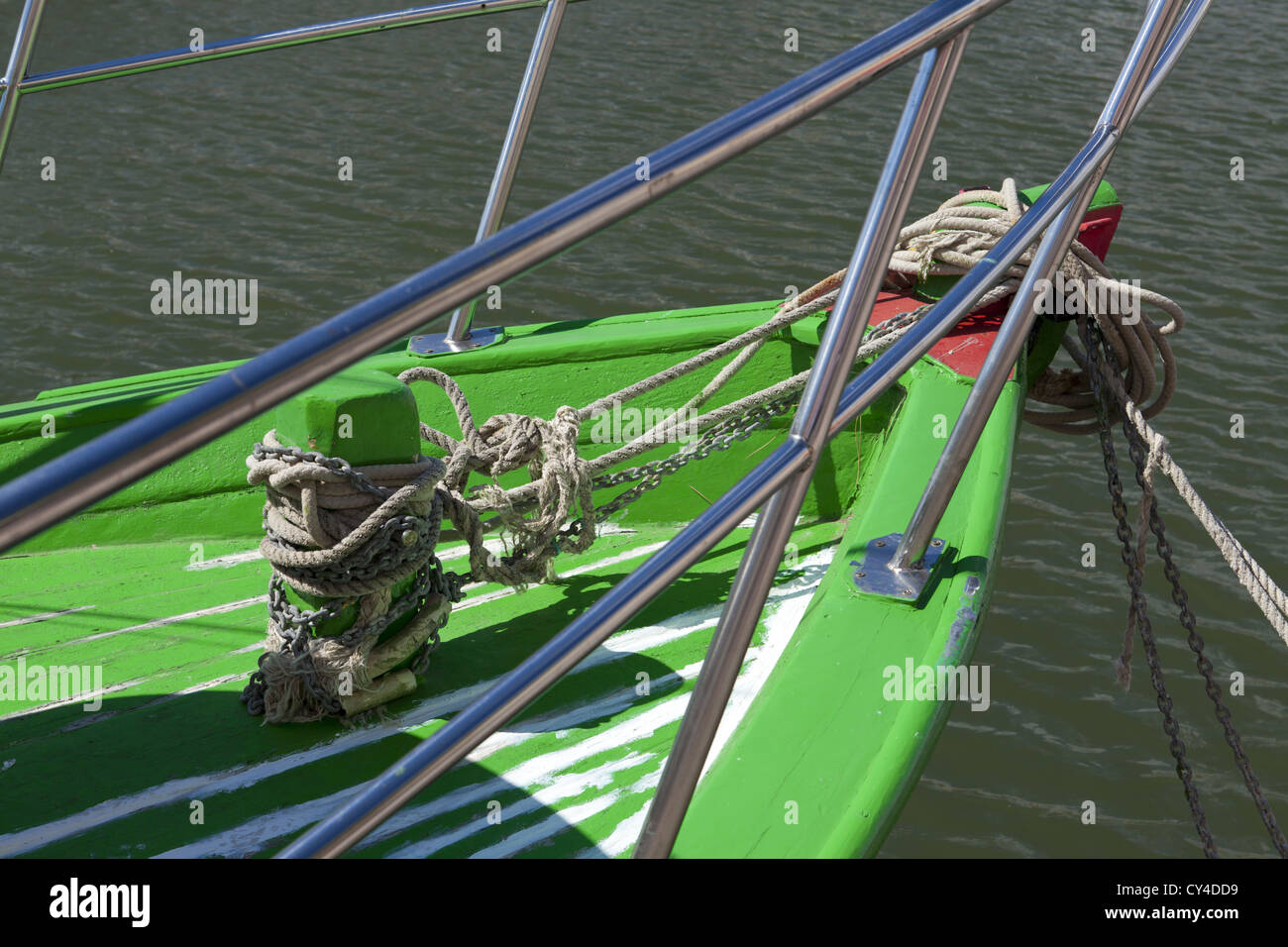 Detail view of a ship prow with ropes and green boats planks Stock ...