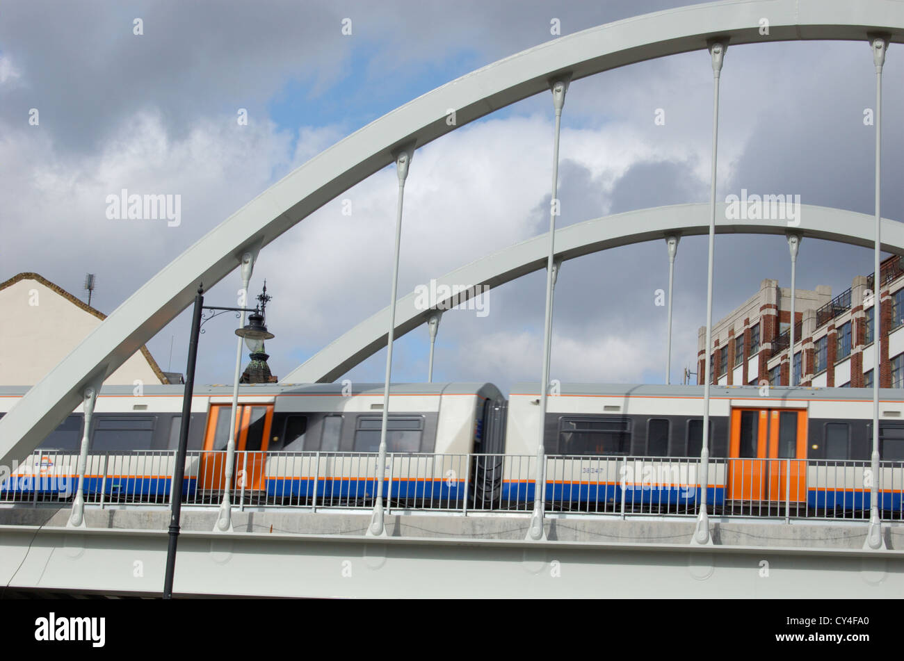 Arch railway bridge in Shoreditch, London, England Stock Photo - Alamy