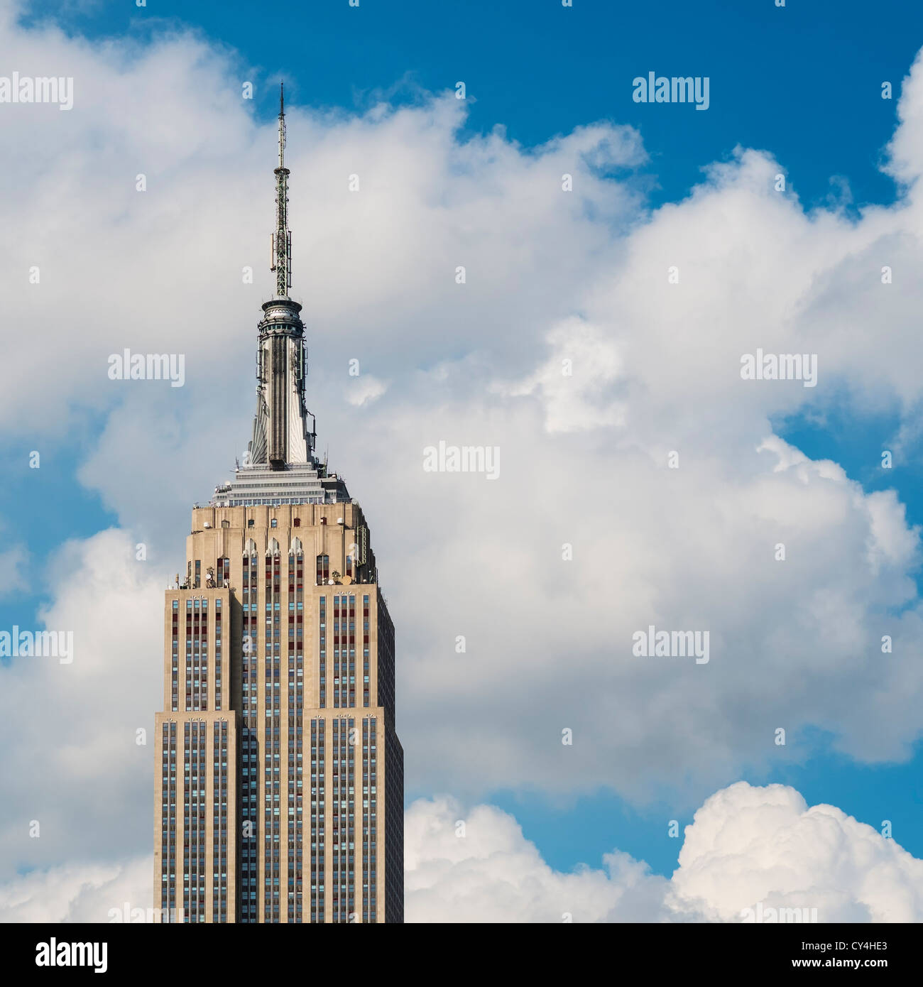 New york skyline day blue sky hi-res stock photography and images - Alamy