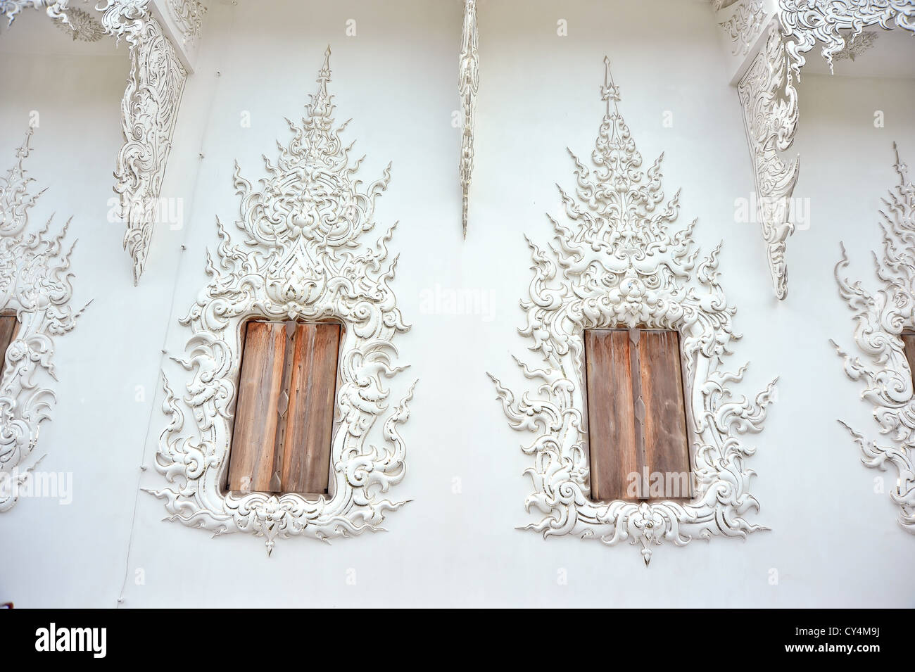 Thai temple window chiang hi-res stock photography and images - Alamy