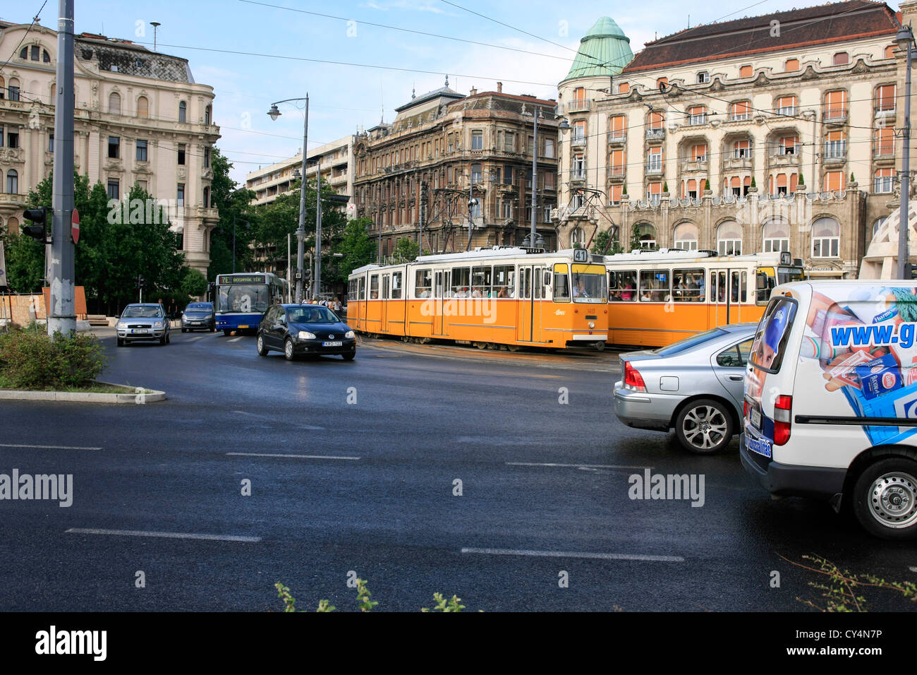 Cars and trams on the main roads in Budapest Stock Photo - Alamy