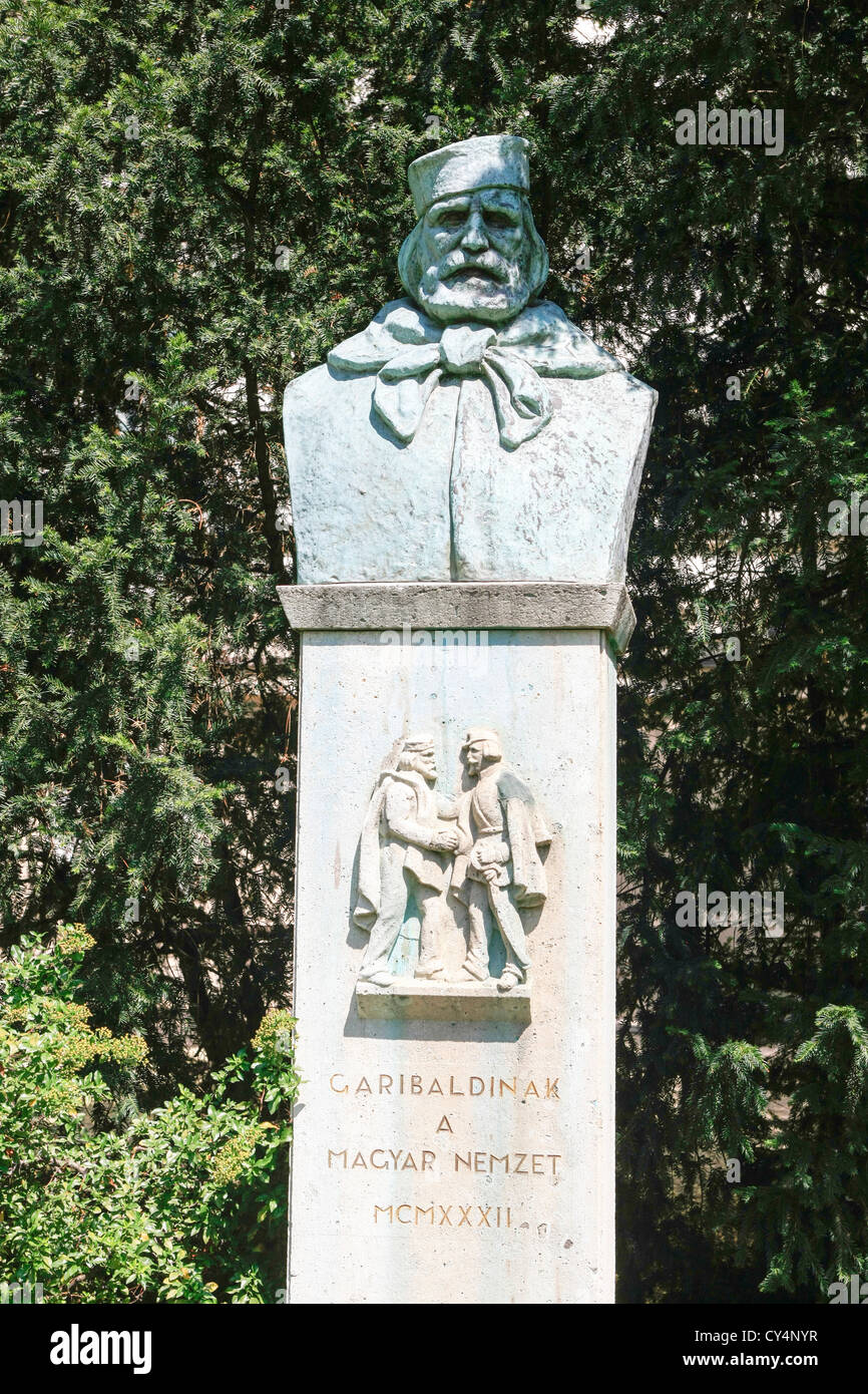 Bust of Garibaldinak a Magyar Nemzet in Budapest Stock Photo - Alamy