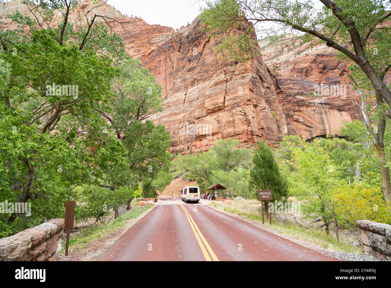 Shuttle arriving at the bus stop in Zion National Park Stock Photo - Alamy