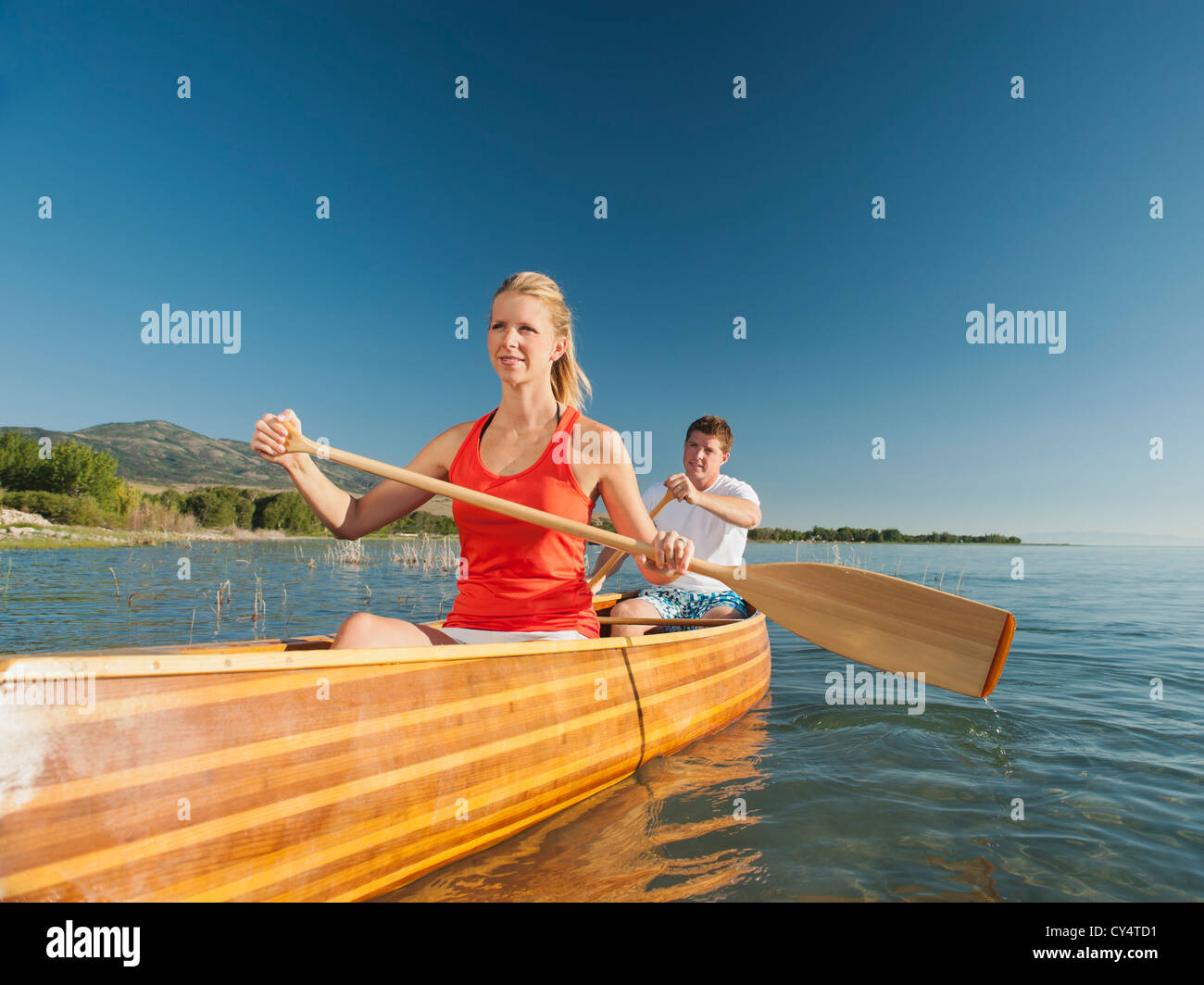 People paddling canoe hi-res stock photography and images - Alamy