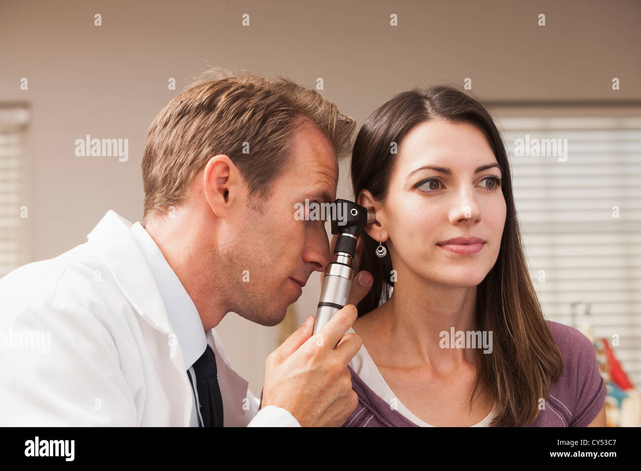 Hearing test hi-res stock photography and images - Alamy