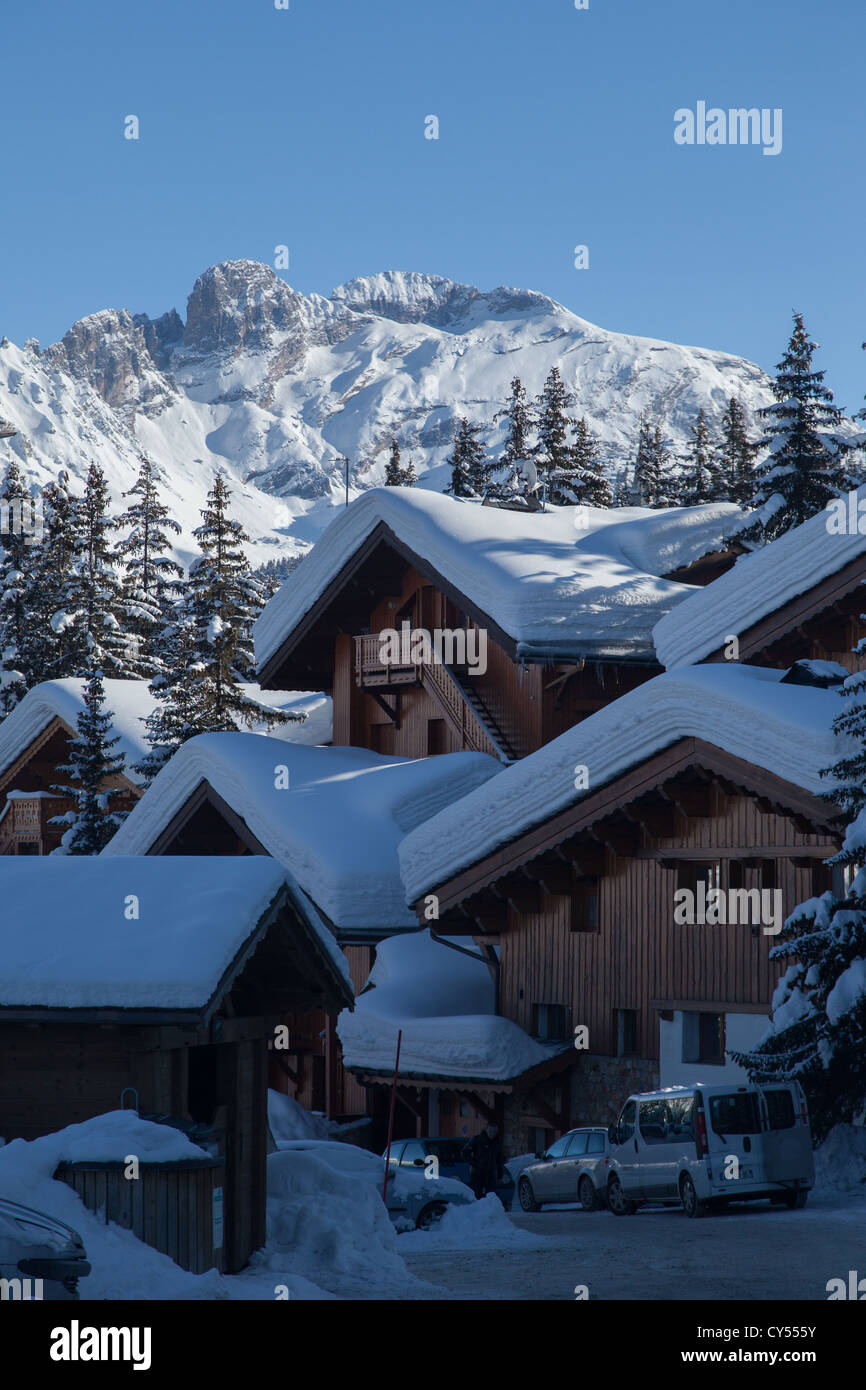 Courchevel ski resort hi-res stock photography and images - Alamy