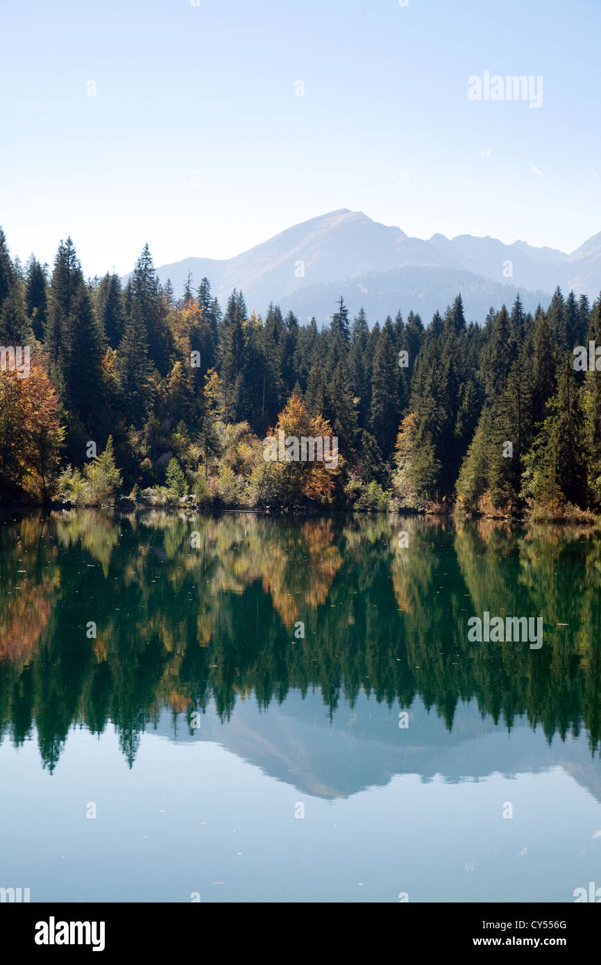 Mountains of switzerland and lakes hi-res stock photography and images ...
