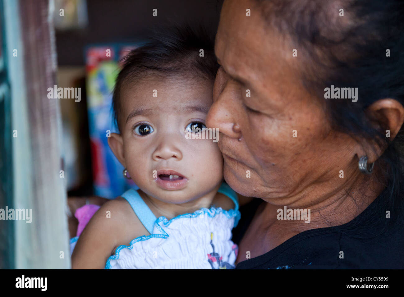 Small Family in the Old Town of Manila, Philippines Stock Photo - Alamy
