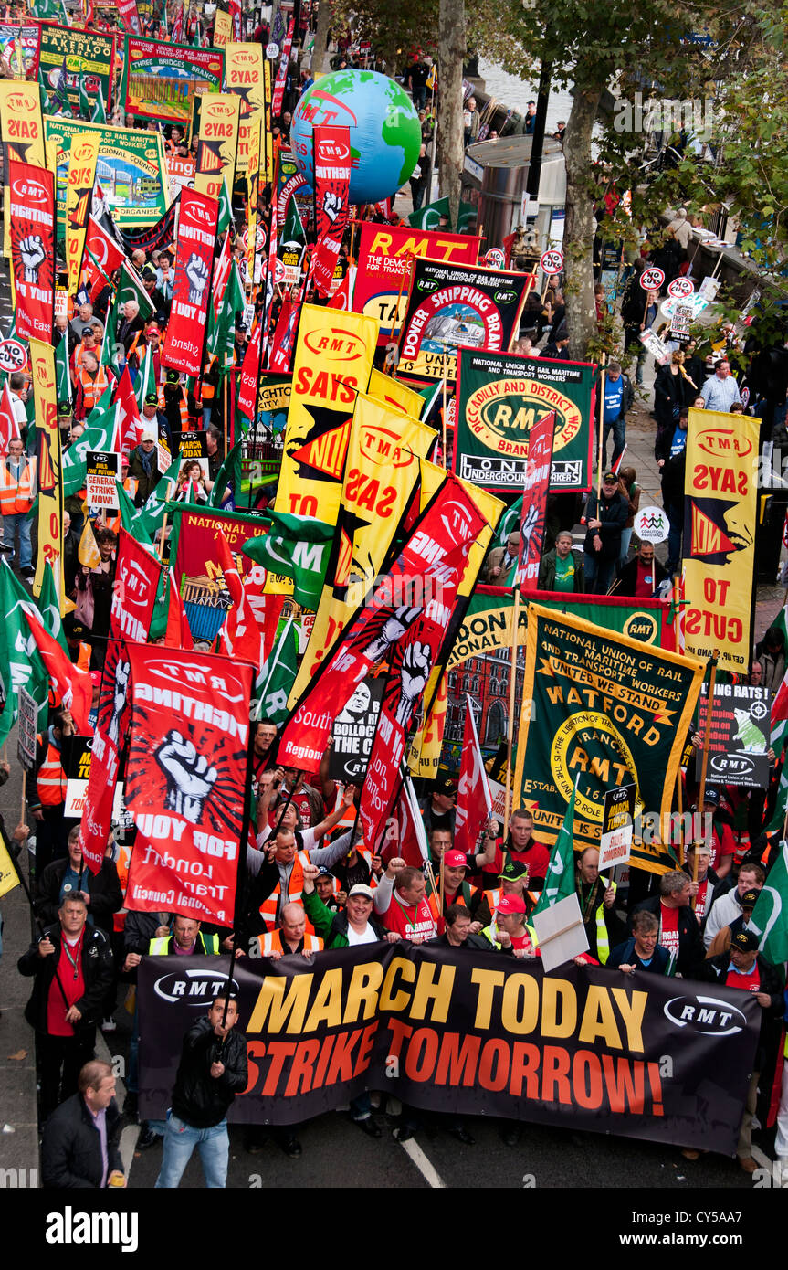 Organized protest group hi-res stock photography and images - Alamy