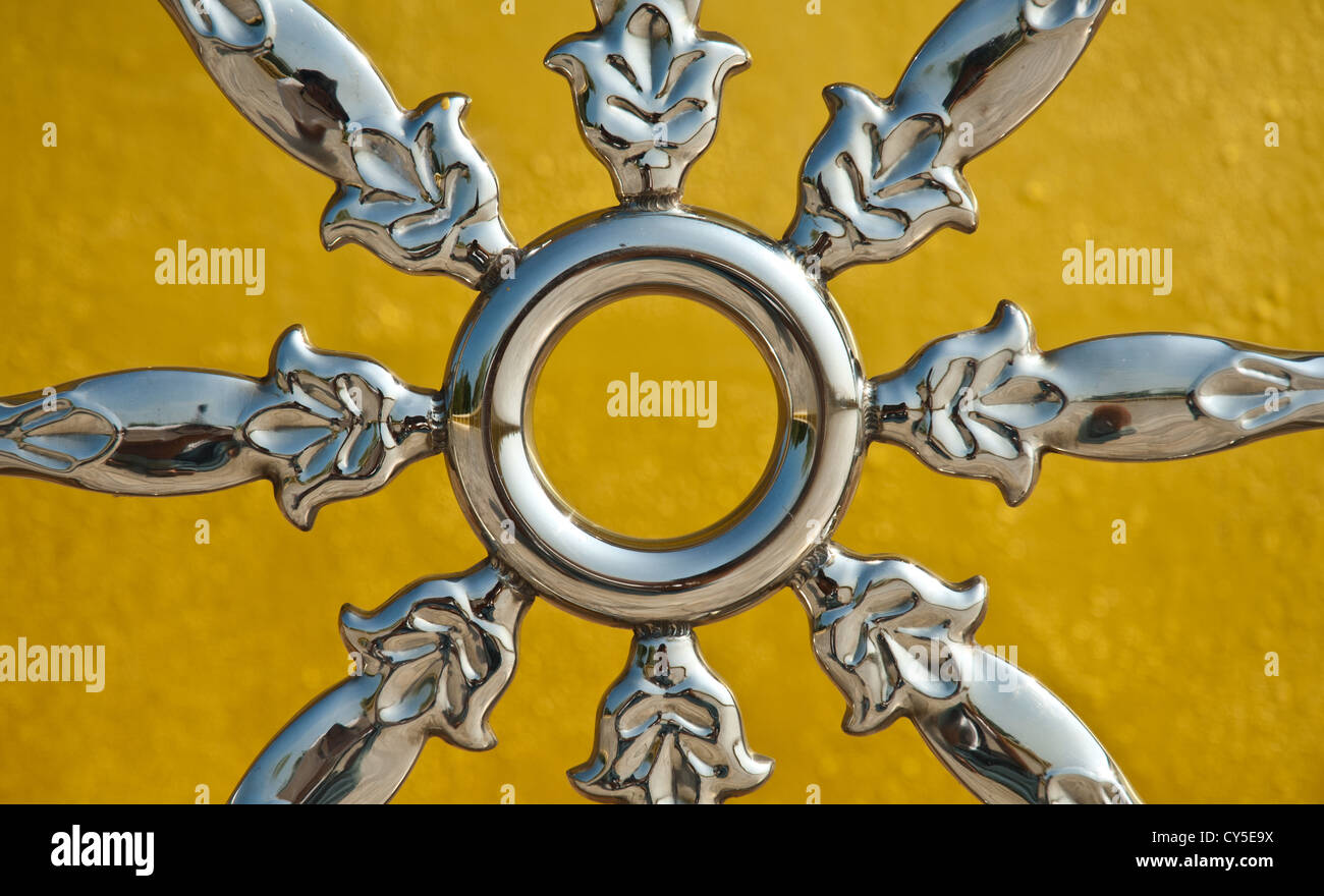 curved steel design Stock Photo - Alamy