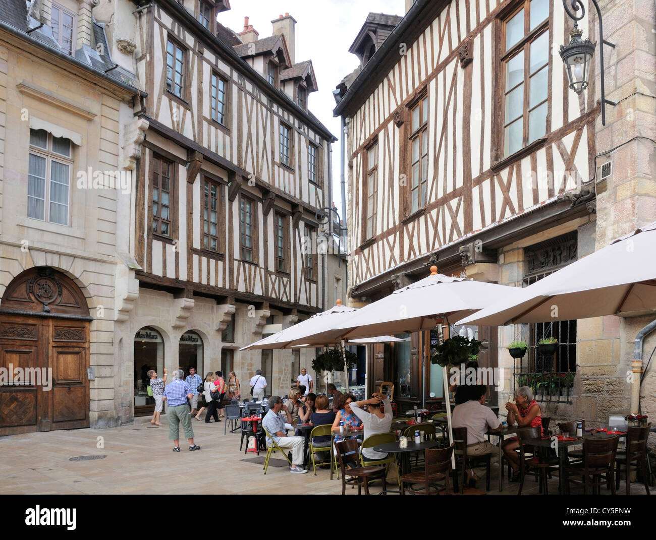 Street cafe in Dijon, Cote d'Or, Burgundy, France Stock Photo - Alamy