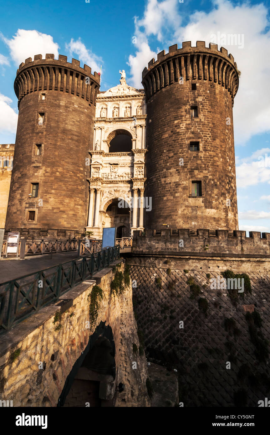facade and towers of Maschio Angioino, Naples, Italy Stock Photo - Alamy