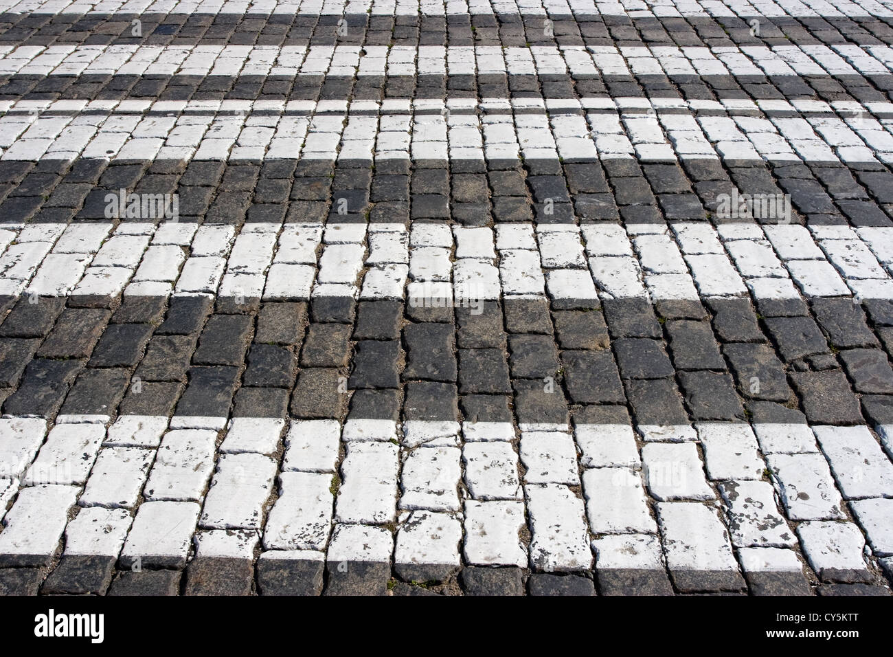 Street paved with cobblestone in Moscow, Russia Stock Photo - Alamy