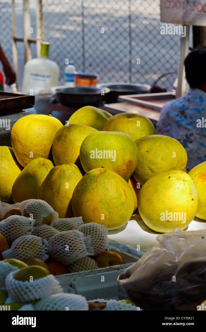 Myanmar fruits hi-res stock photography and images - Alamy