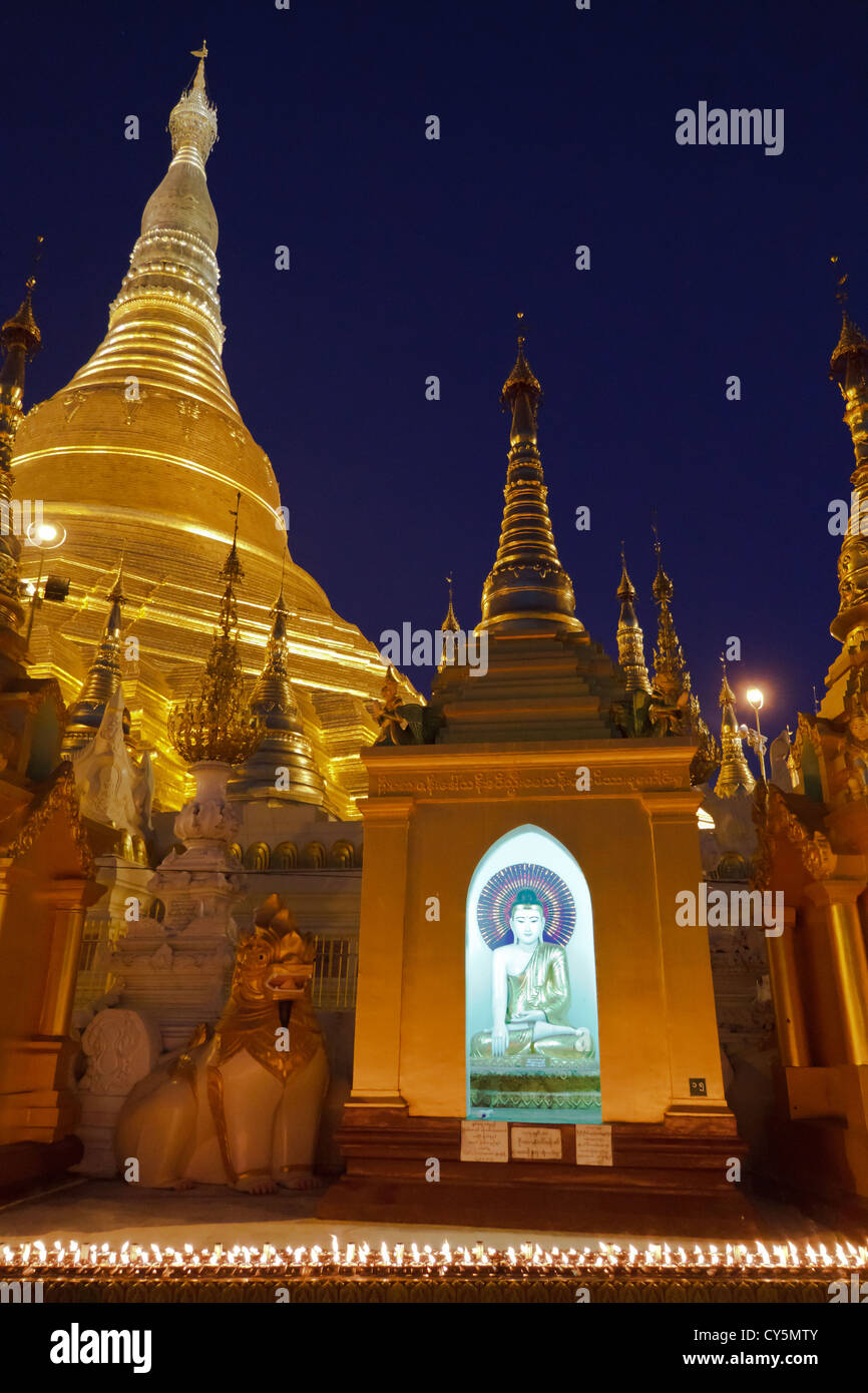 The Stupa of the famous Shwedagon Pagoda in Rangoon at Night, Myanmar ...