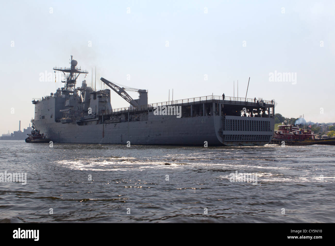 USS WHIDBEY ISLAND (LSD 41) departing Baltomore's inner harbor ...