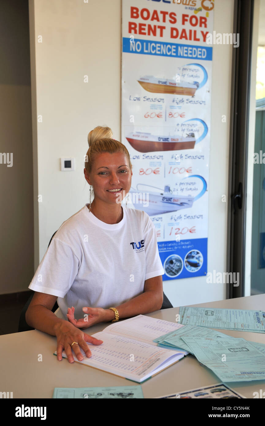 Car hire desk hi-res stock photography and images - Alamy