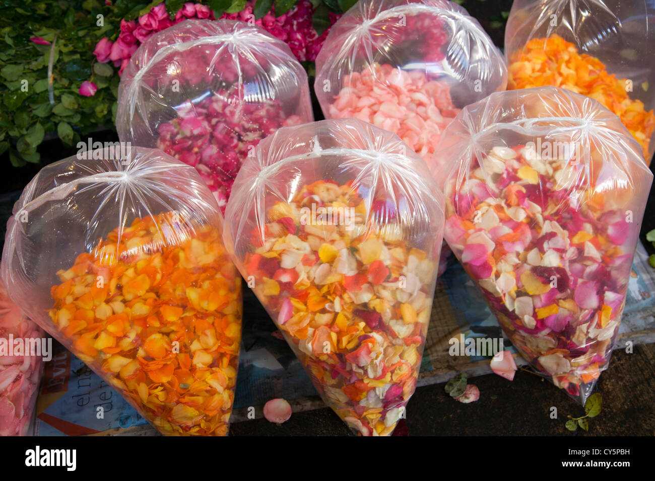 Bagged Rose Petals at Jamaica Market in Colonia Jamaica in Venustiano ...