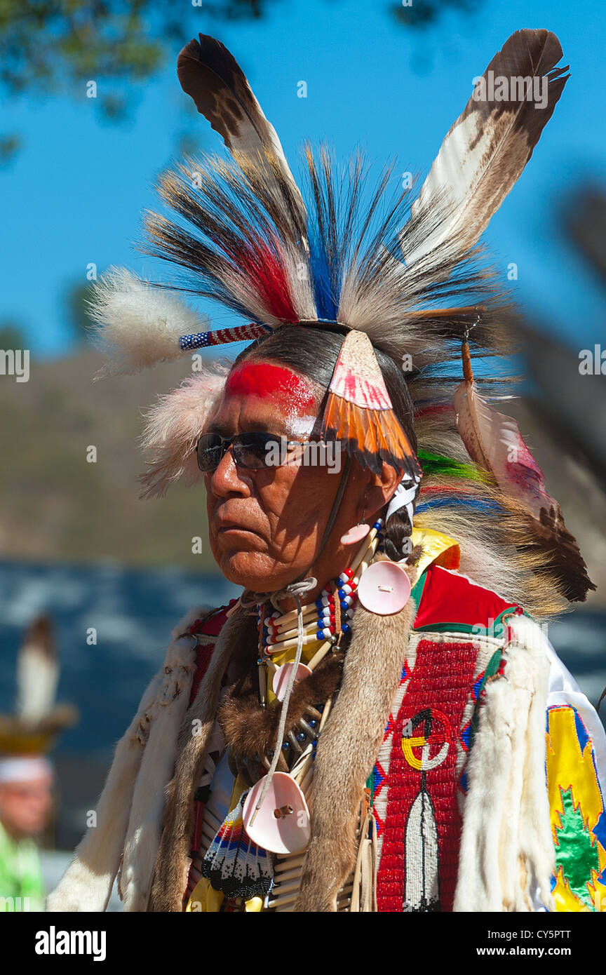 Chumash native american man hi-res stock photography and images - Alamy