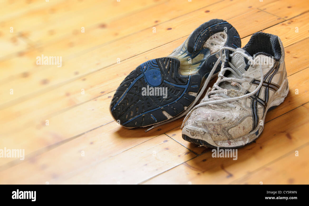 Scruffy shoes hi-res stock photography and images - Alamy