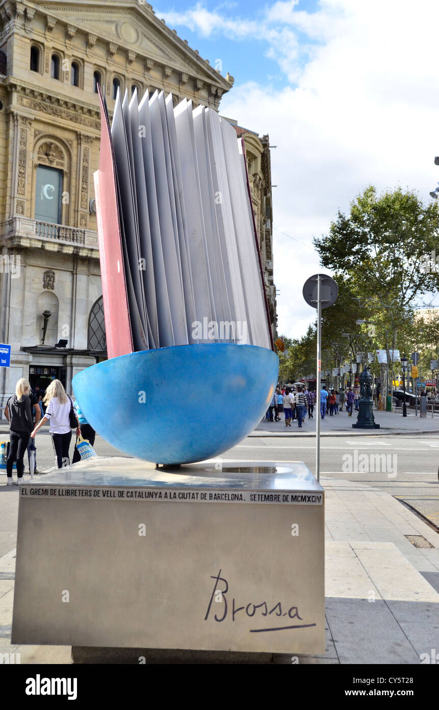 Monument to the book hi-res stock photography and images - Alamy