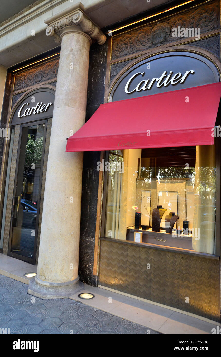 Cartier showcase shop in Passeig Gràcia, Barcelona Stock Photo - Alamy