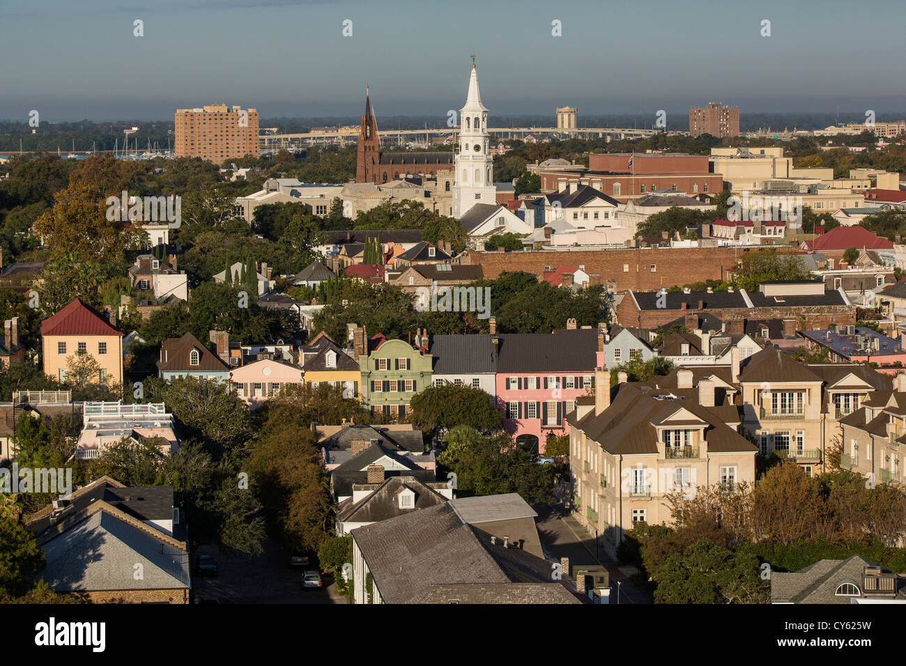 Rainbow row charleston south carolina hi-res stock photography and ...