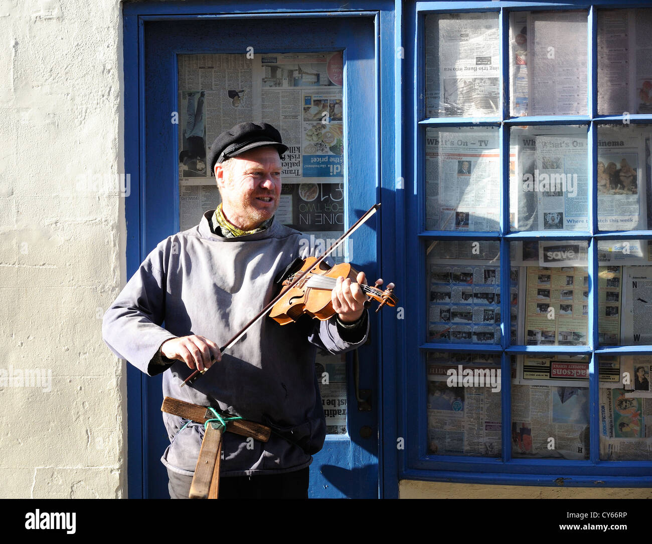 General instrument hi-res stock photography and images - Alamy