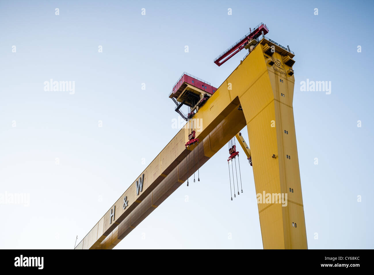 Samson & Goliath, the world famous Harland and Wolff Cranes at Belfast ...