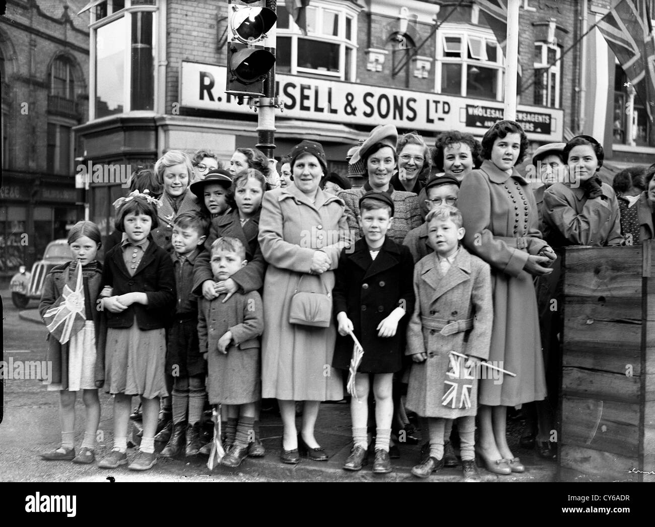 Britain 1950s people hi-res stock photography and images - Alamy