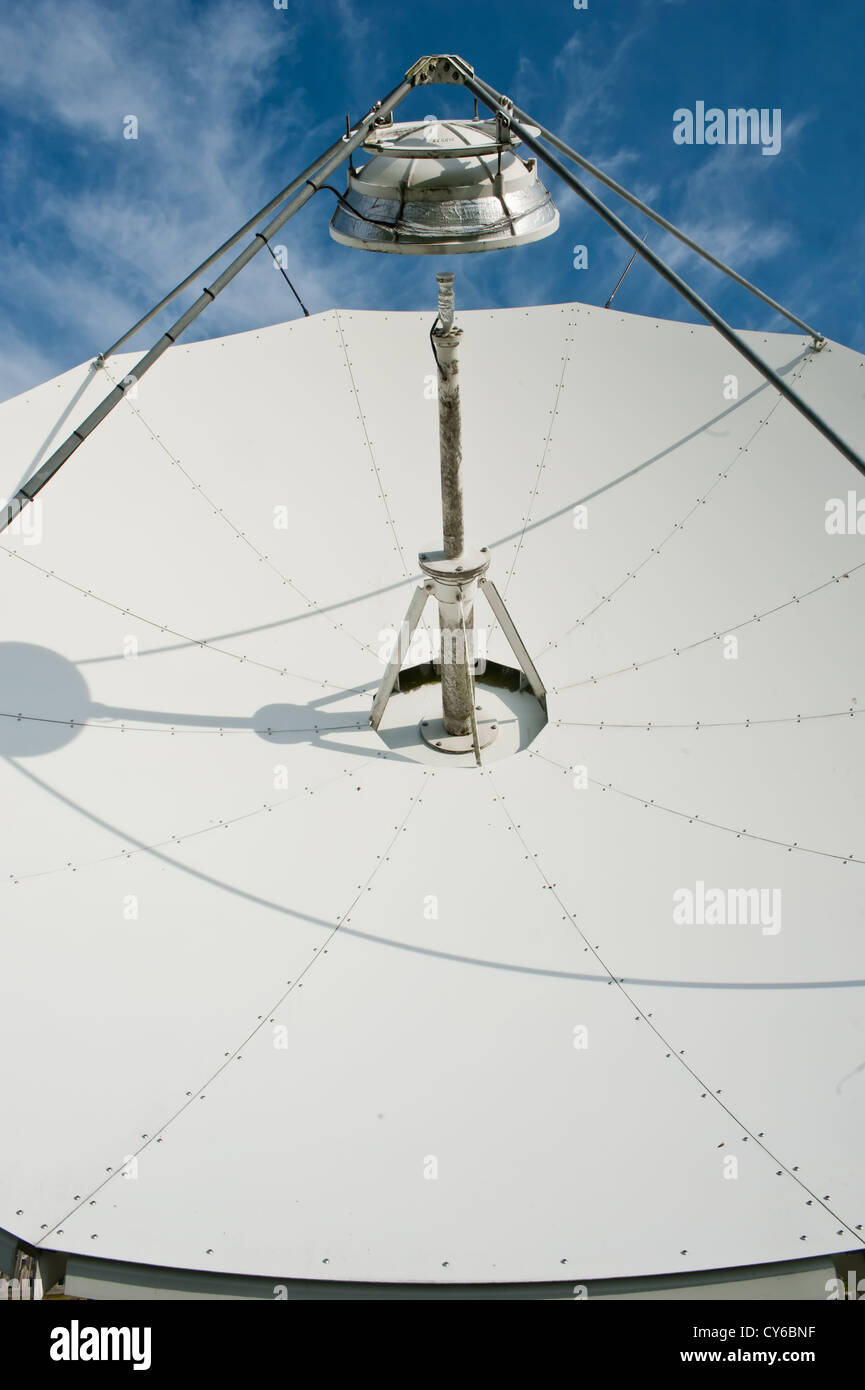 Communication satellite icon hi-res stock photography and images - Alamy
