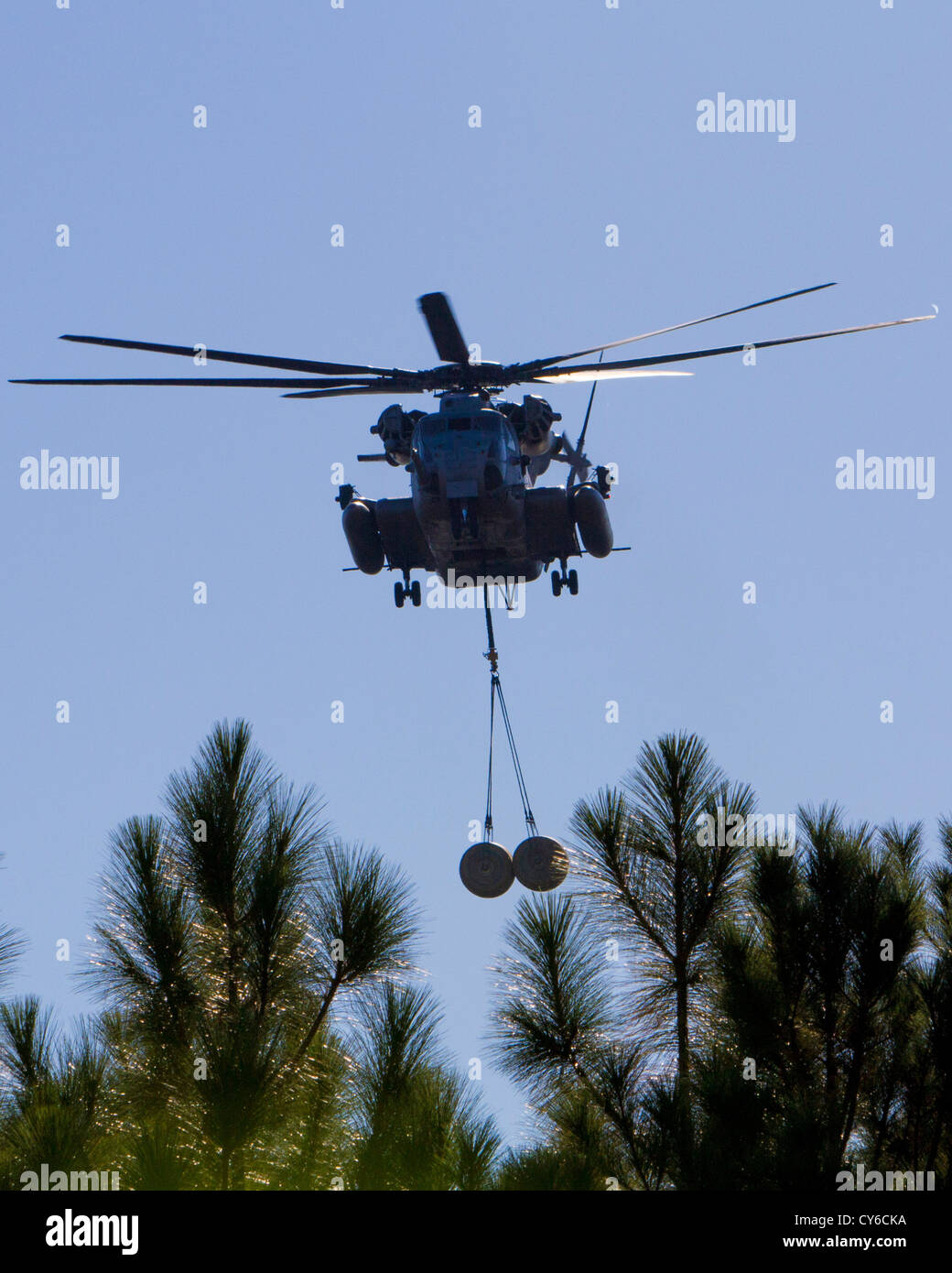 A CH-53E "Super Stallion" helicopter Stock Photo - Alamy