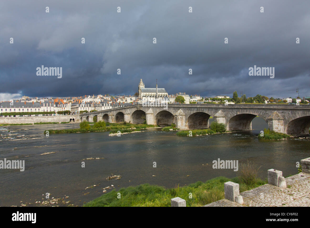Panoramic view of medieval town of Blois and royal castle, château seen ...