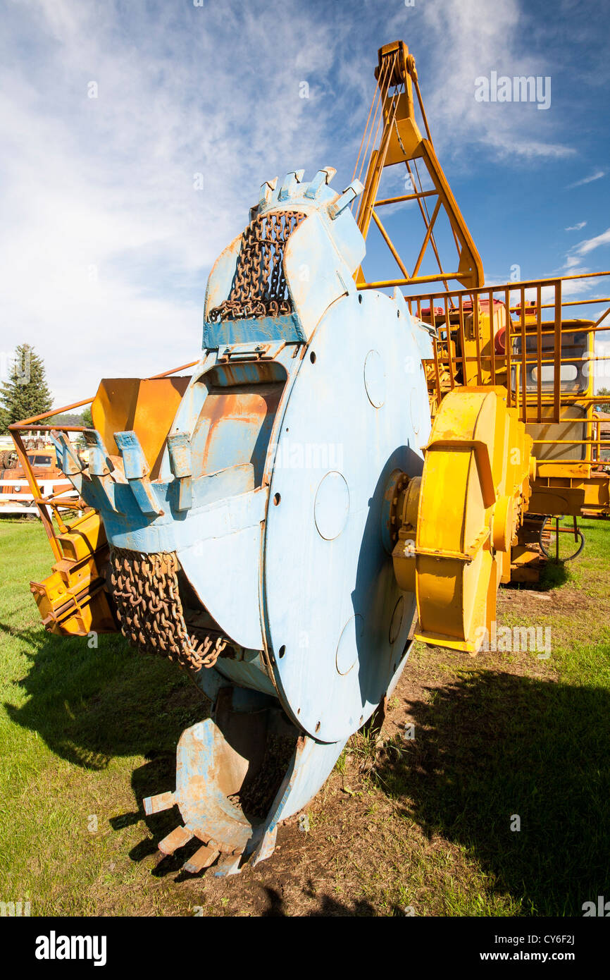 Old tar hi-res stock photography and images - Alamy