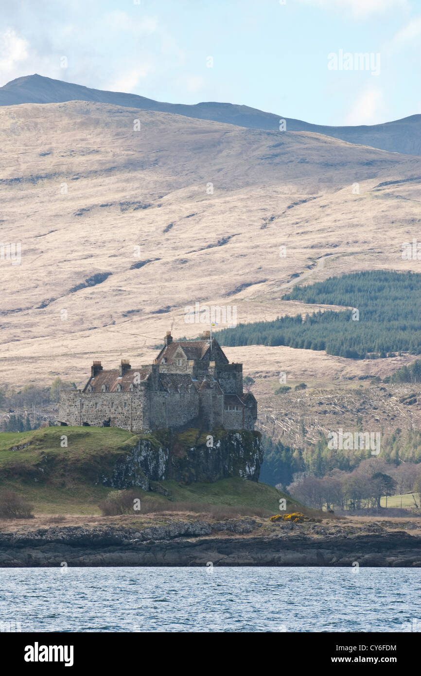 Duart Castle on Isle of Mull Stock Photo - Alamy