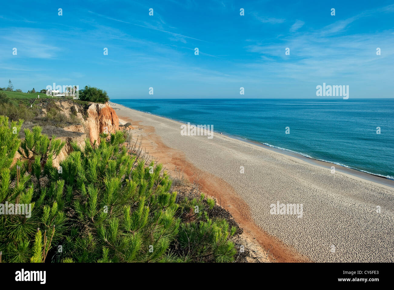 Praia de Vale do Lobo Beach, Algarve, Portugal Stock Photo - Alamy