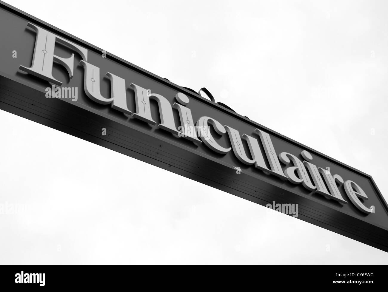 Cable car transportation in Black and White Stock Photos & Images - Alamy