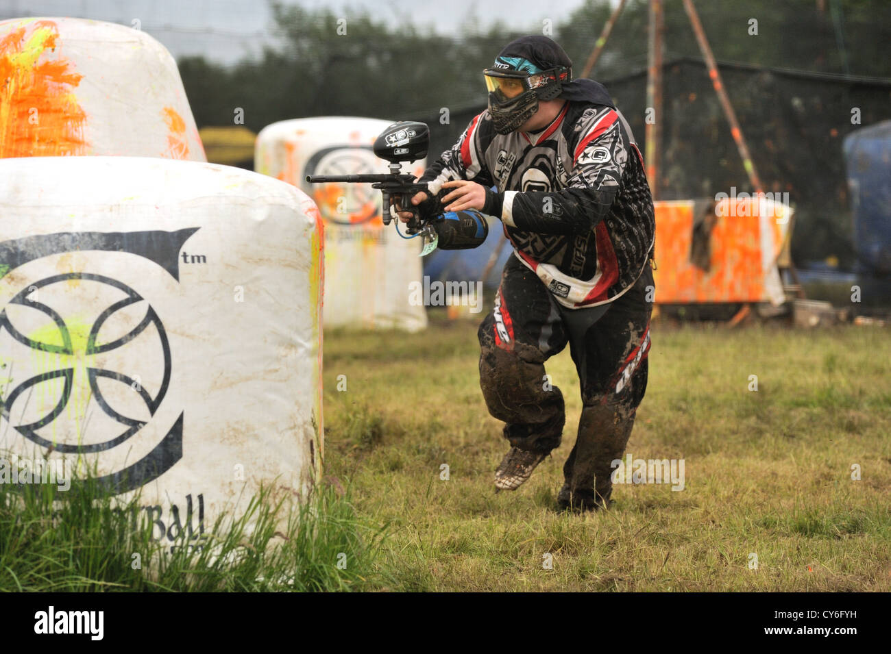 Paintball action at Penkridge Stock Photo - Alamy