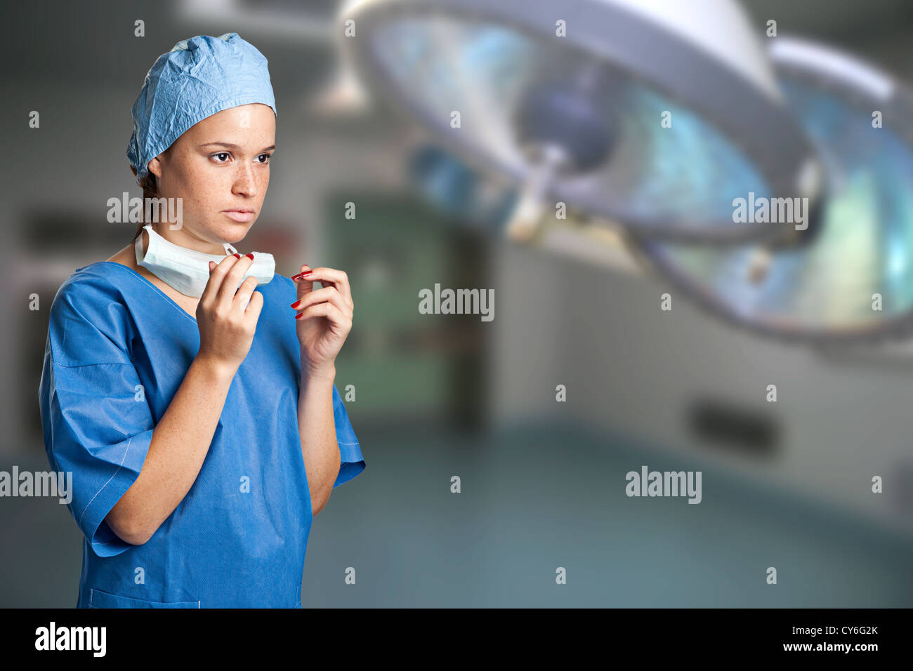 Female surgery hi-res stock photography and images - Alamy
