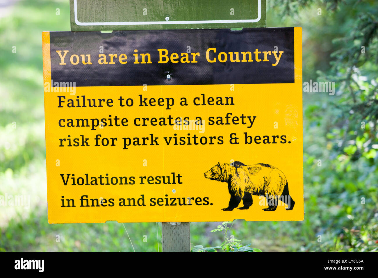 Bear warning sign, canada hi-res stock photography and images - Alamy