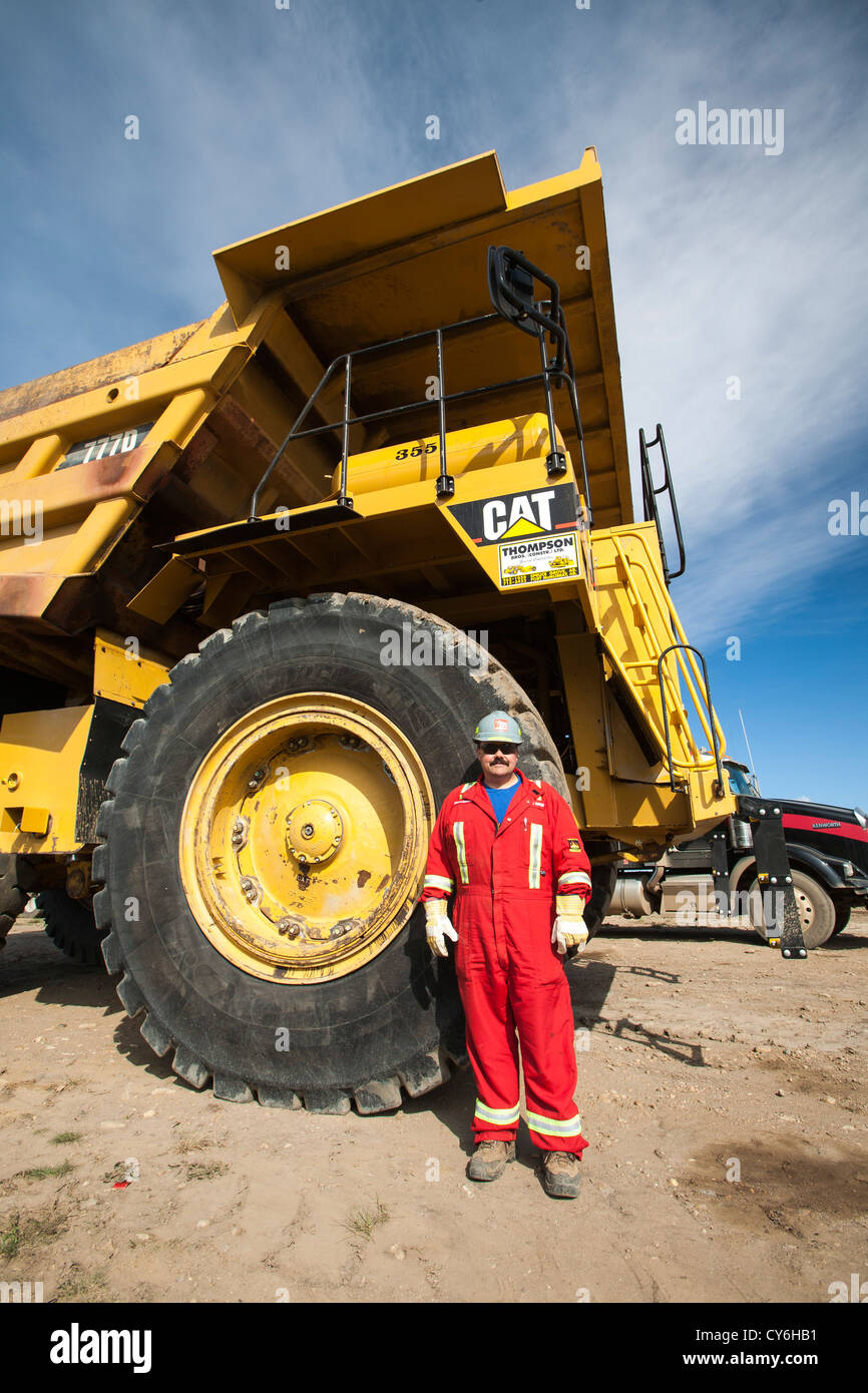 Canada mine worker hi-res stock photography and images - Alamy