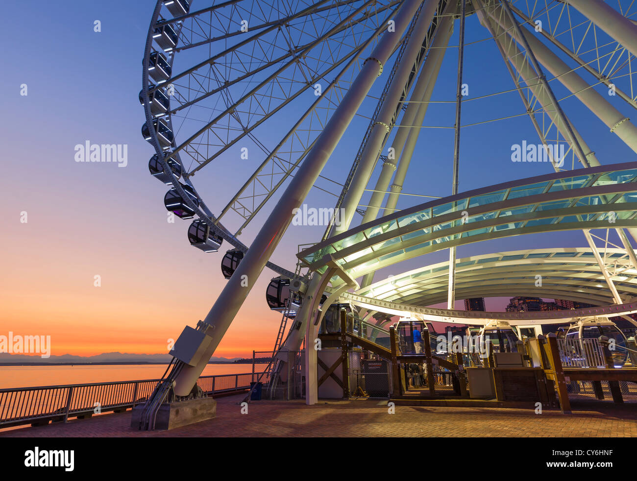 Seattle, Washington Seattle Great Wheel, a Ferris wheel on the Elliott ...