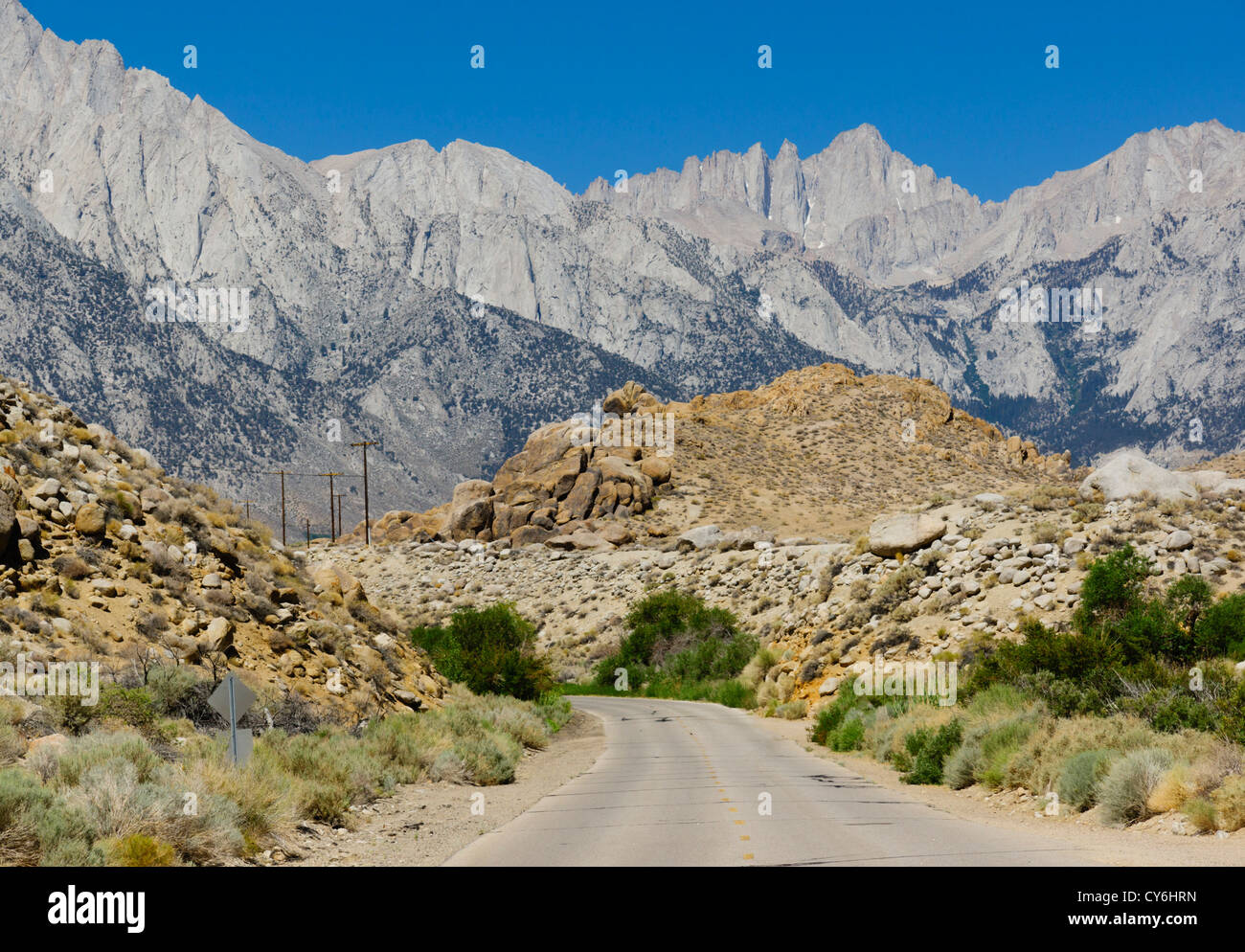 View to Mount Whitney from Alabama Hills, Lone Pine, in Owens Valley of ...