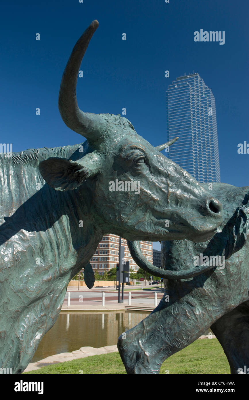 Texas longhorn sculpture hi-res stock photography and images - Alamy